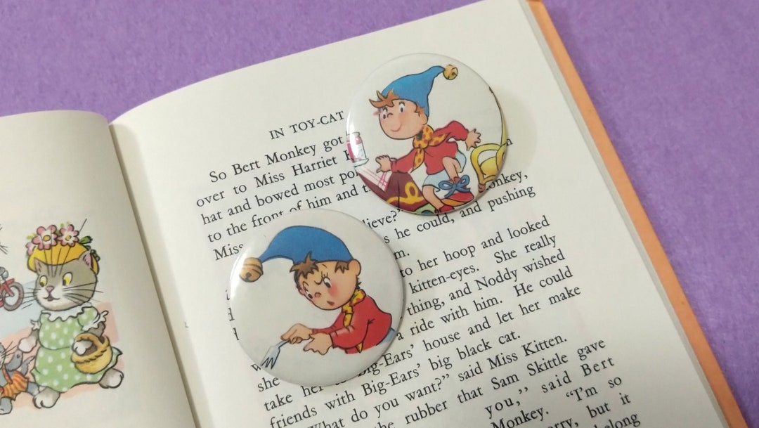 Noddy Pinback Button Set From Vintage Picture Book1999 Pin Badge Brooch ...