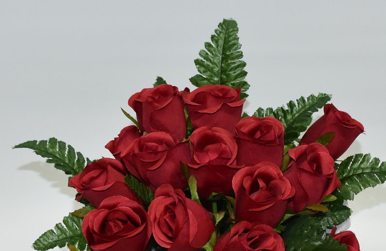 Red Roses Bouquet in Black Gift Box Finished With Organza Ribbon - Etsy