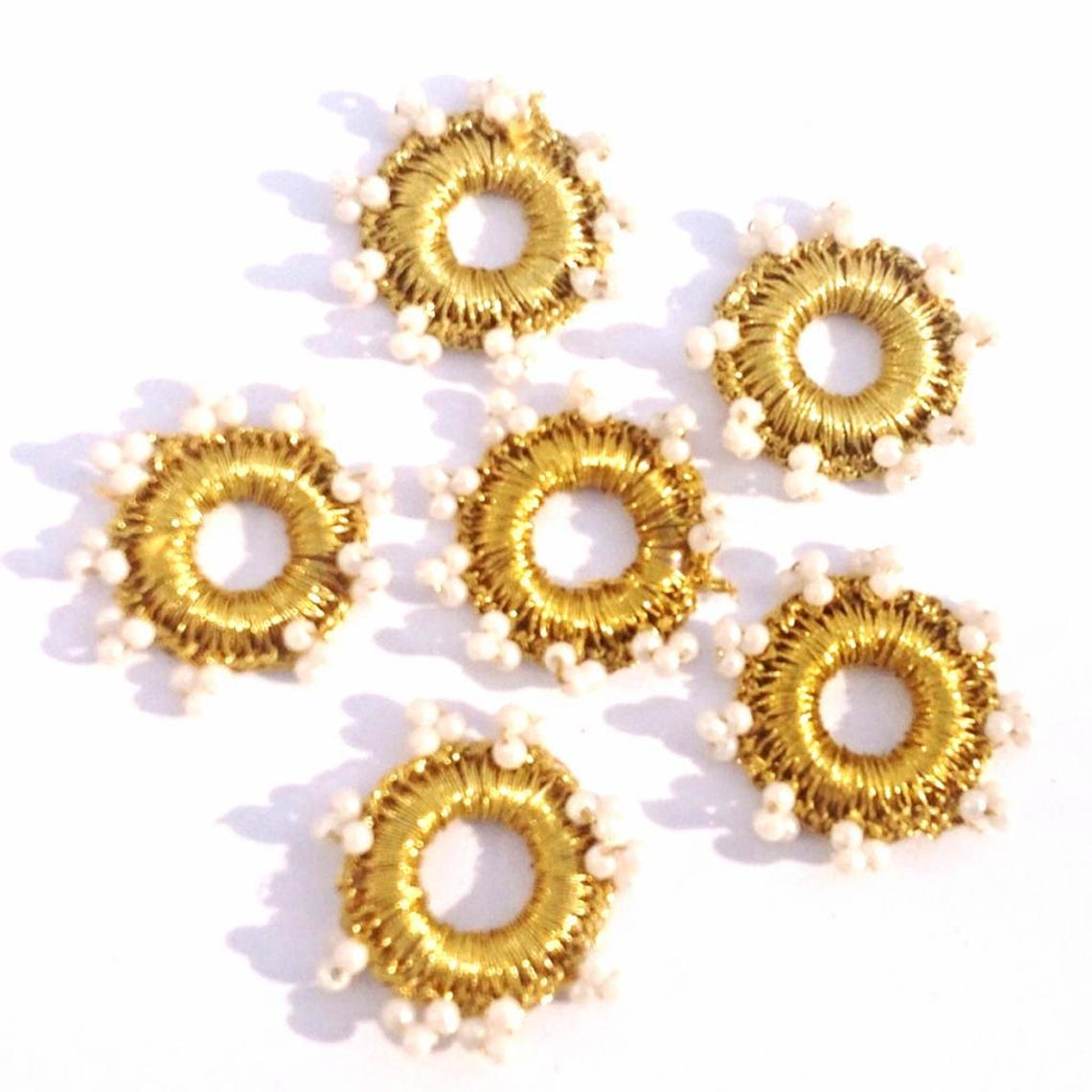 50 X Assorted Crochet Mirror Rims With Foil Mirrors Sewing Cardmaking ...