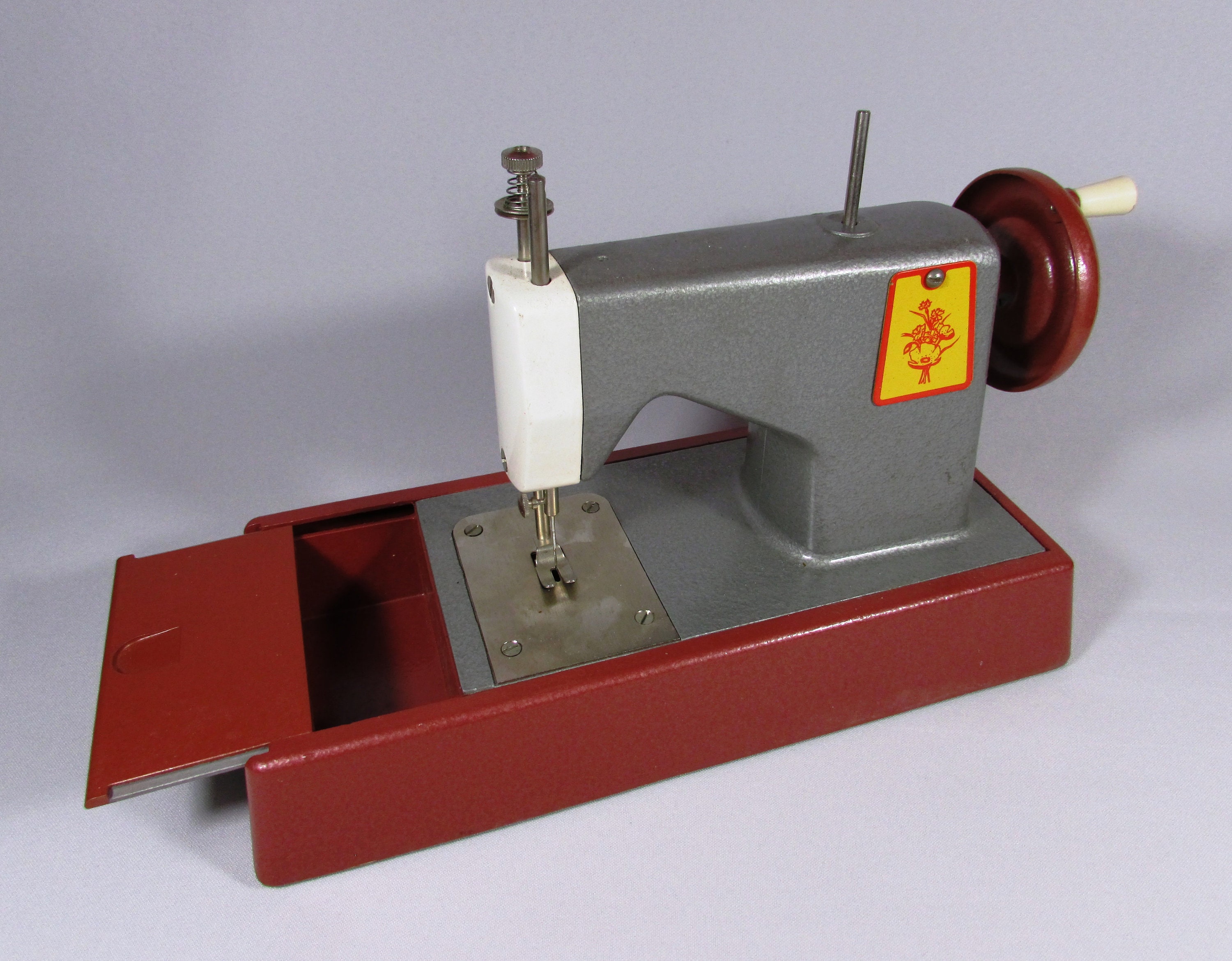 Kids Children's Sewing Machine Mechanical Collectible Toy - Etsy 日本