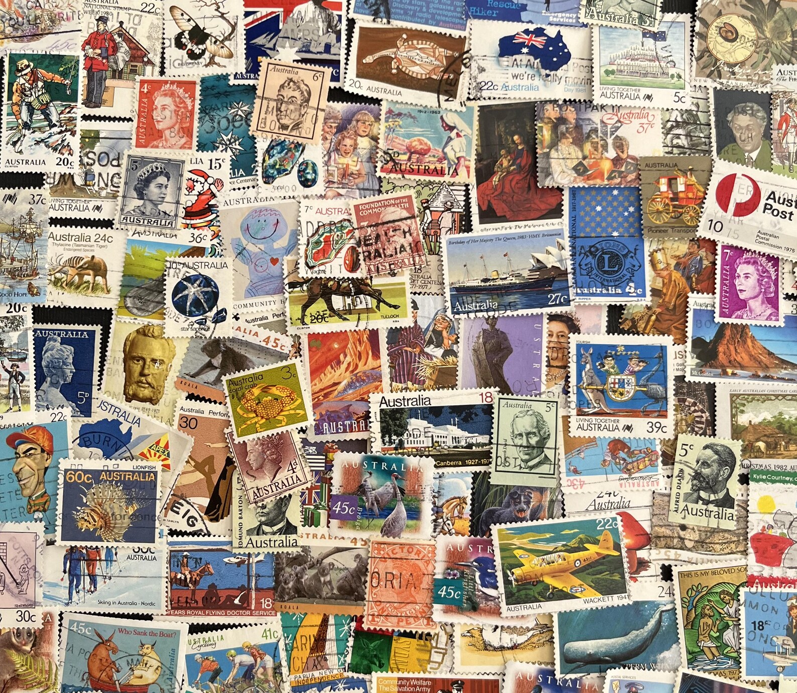 N073 - 100 Different Australia Used Stamps | Foreign Stamps ...
