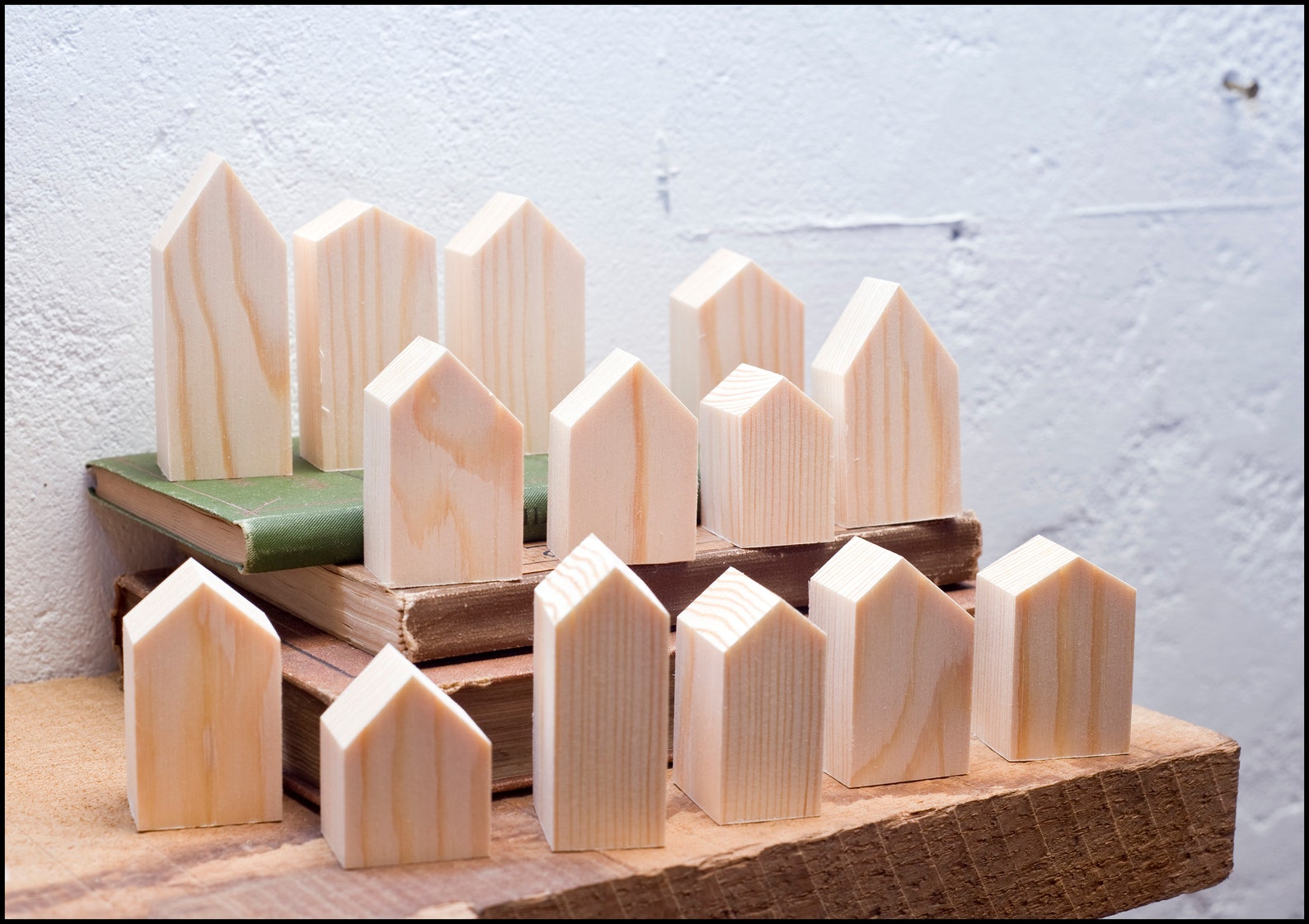 Village in A Box classic: the Original Village in A Box Miniature Small ...