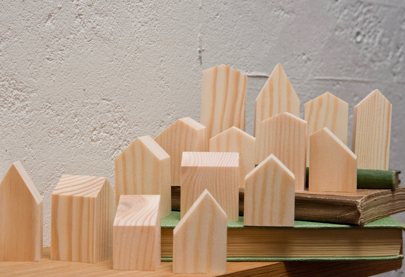 Village in A Box classic: the Original Village in A Box Miniature Small ...