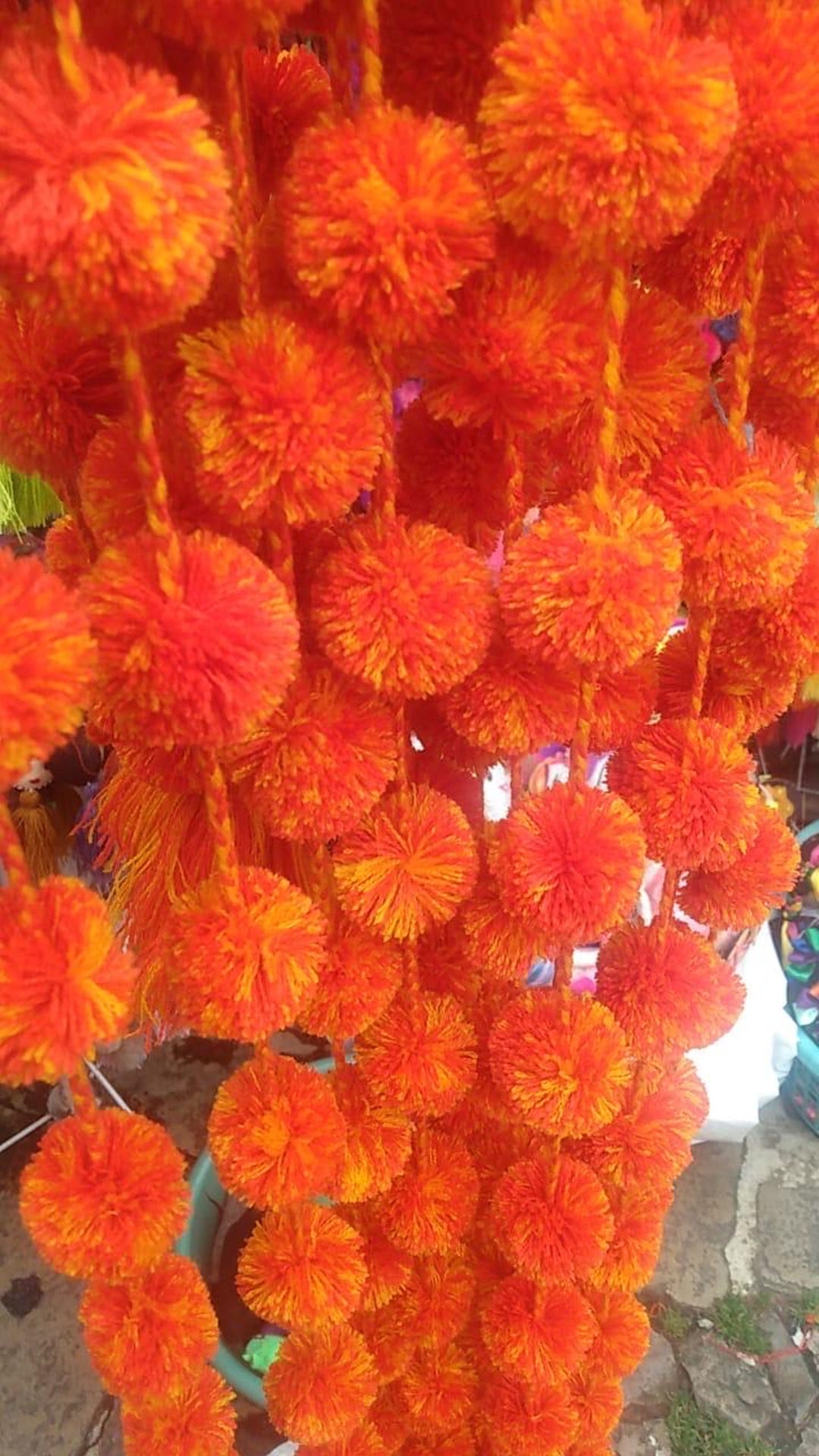 Marigold Pompom Garland: 5ft Dia De Muertos Ofrenda Decor - Etsy