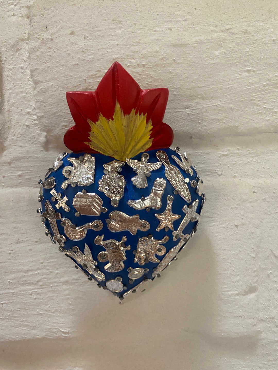 Arte Religioso Mexicano, Corazón de Milagros de tamaño mediano, exvoto ...