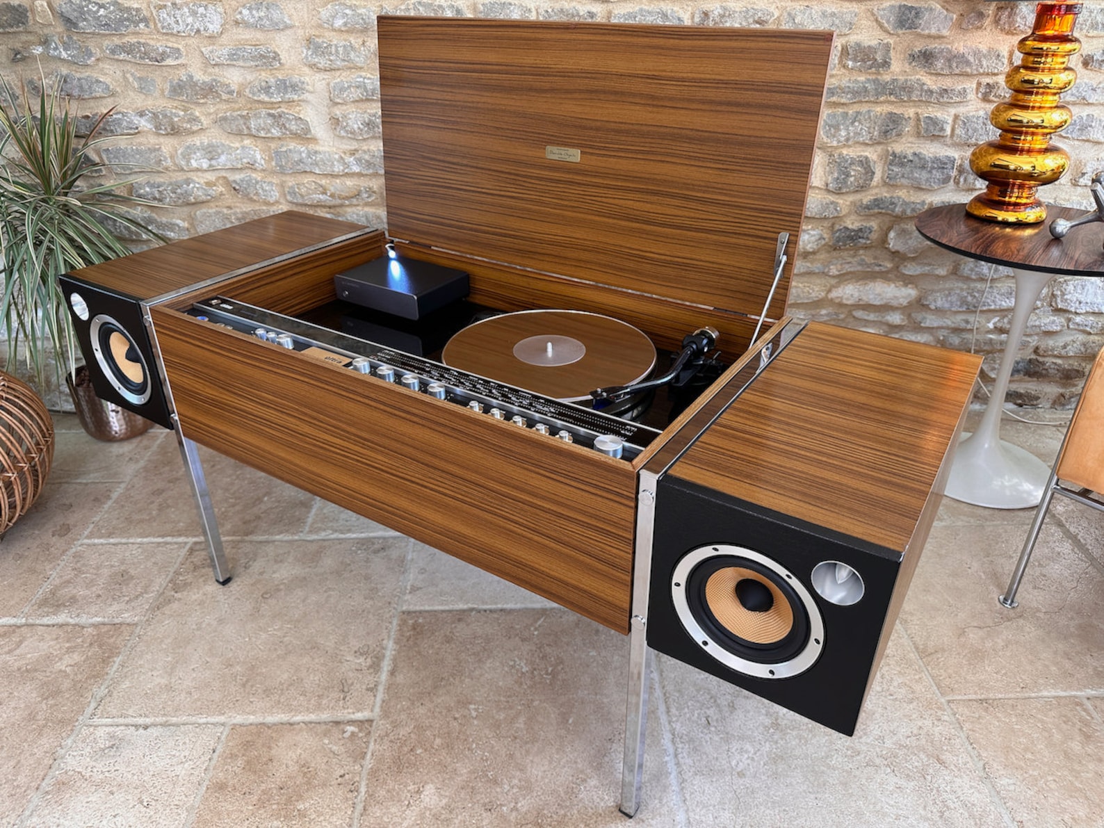 UPGRADED Vintage Thorn Ultra Stereogram Lp TURNTABLE System / Media ...