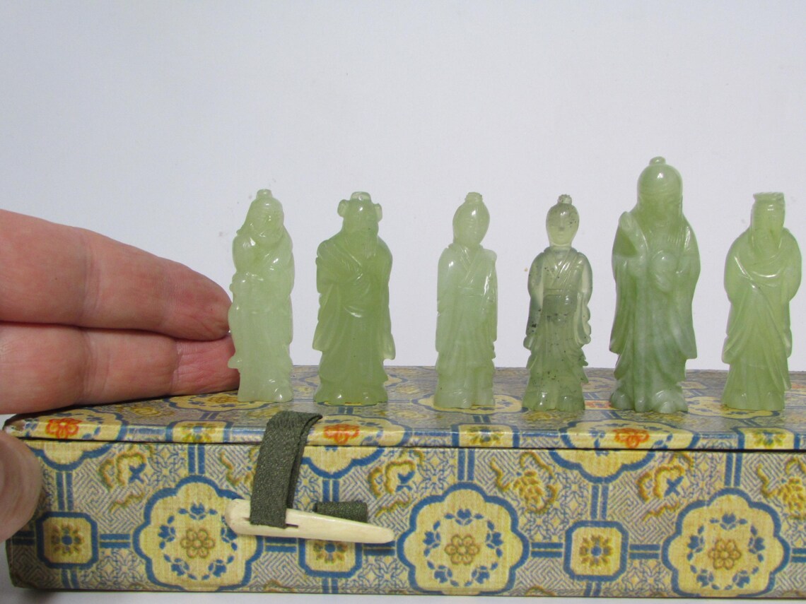 Jade Statues Set - Etsy