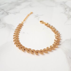 Gold Chevron Chain Bracelet, Dainty Gold Bracelet, Simple Geometric ...