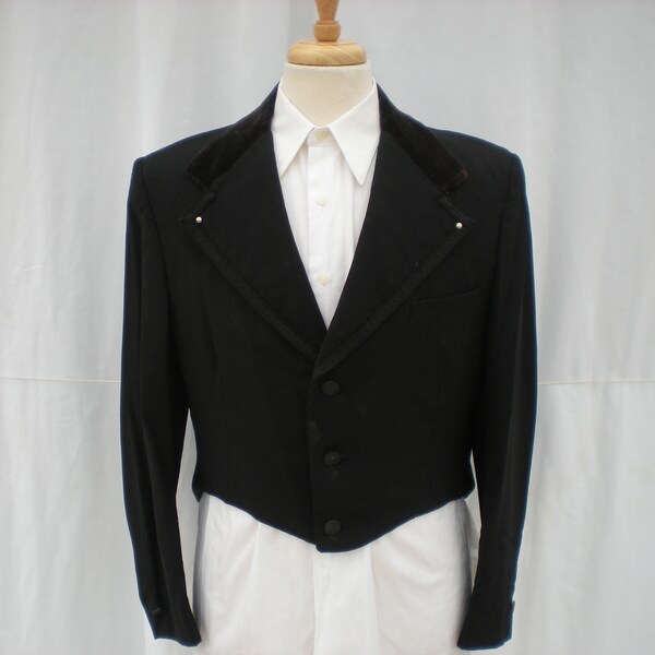 Tailcoat - Etsy