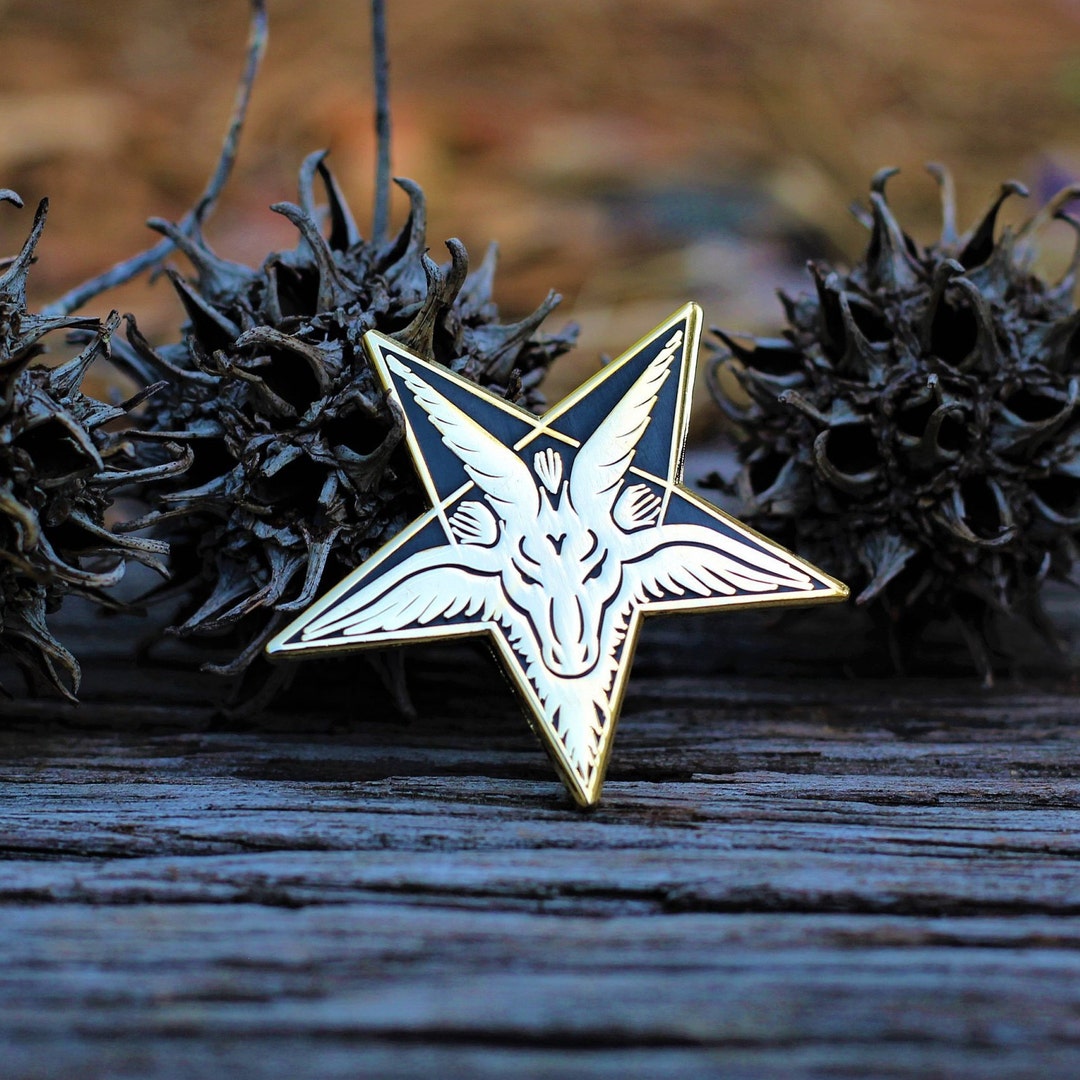 Satanic Sabbatic Goat Baphomet Head Pin, Pentagram Occult Brooch ...