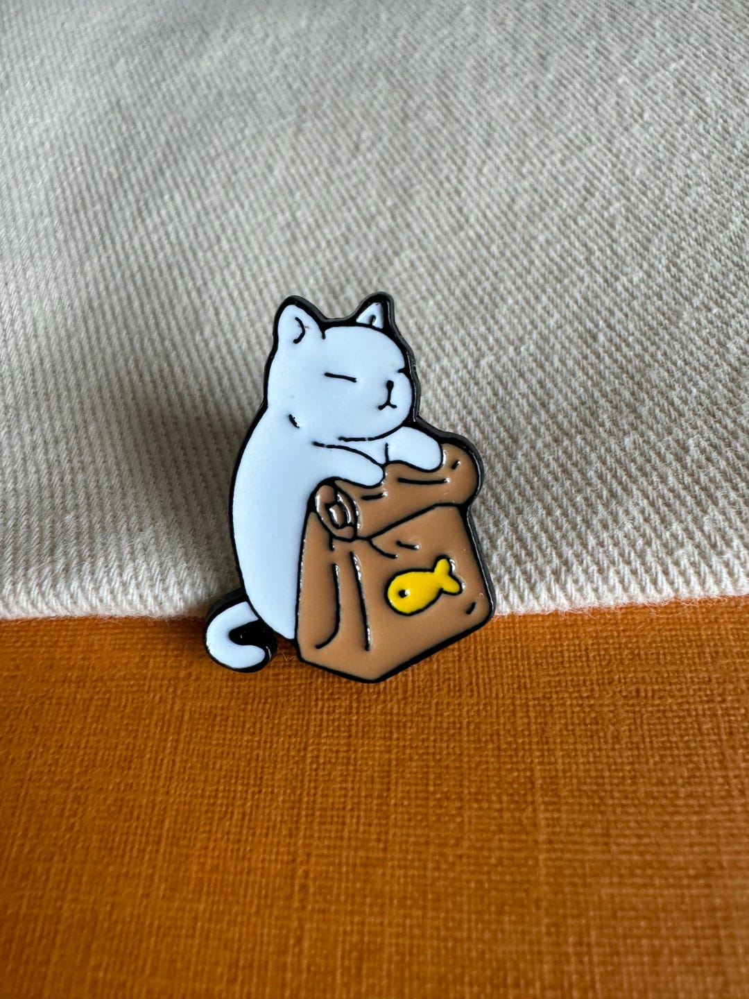 White Cat Pin, Shopping Cat Pin, Fat Cat Pins, Cute Cat Pins, Kitten ...