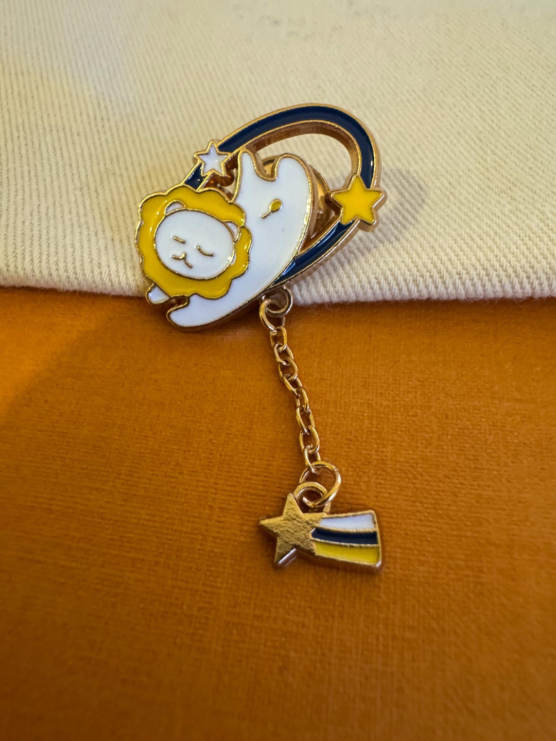Leo Lion Astrology Pin With Chain Star, Kawaii Lion Pin, Lion Pins ...