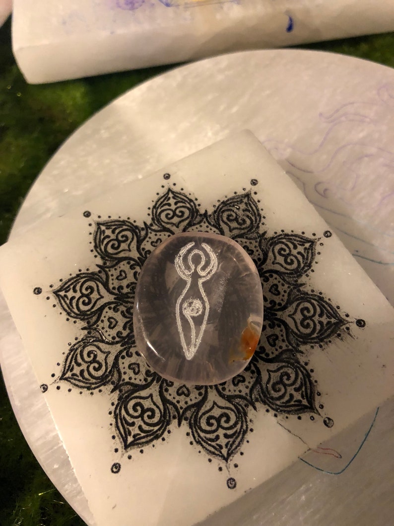3" Selenite Charging Plate Circle, Charge and Cleanse Your Crystals ...