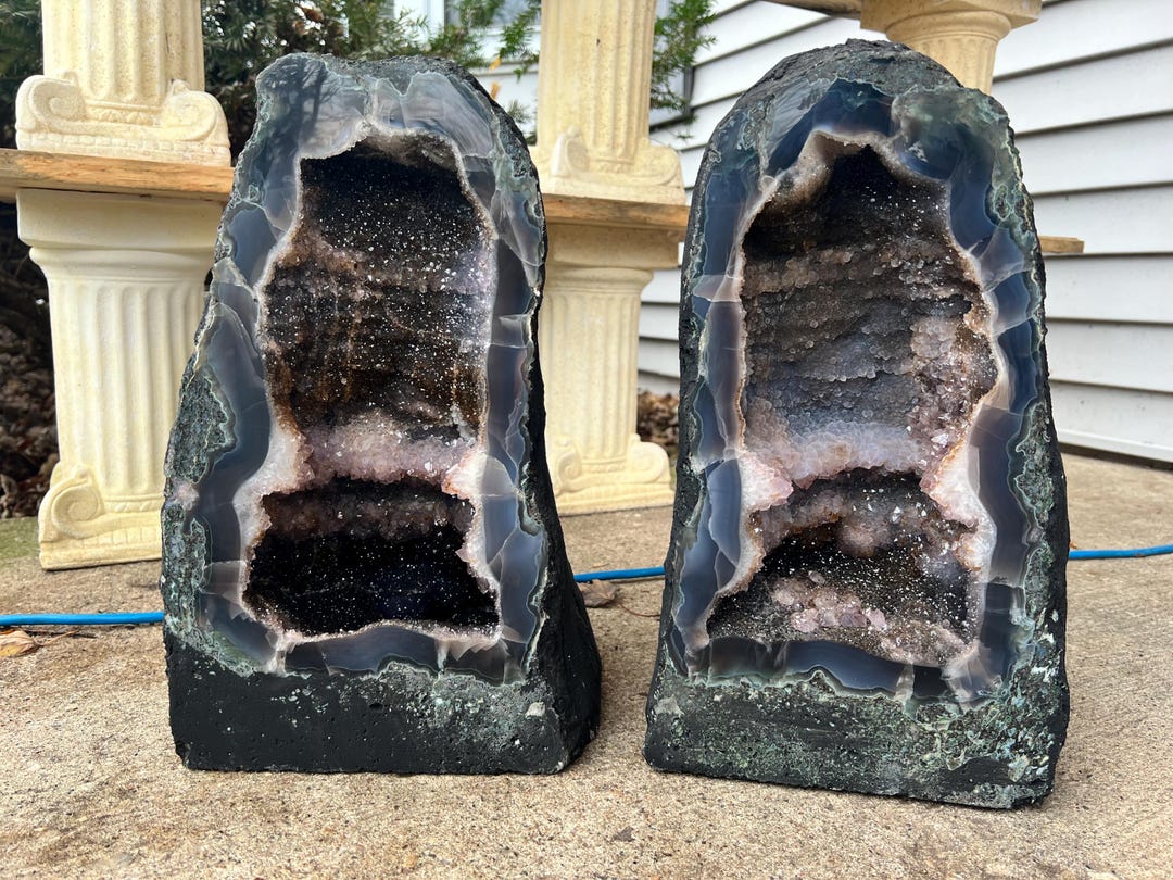 This is an Extremely Rare Geode Filled With Blue Chalcedony, Black ...