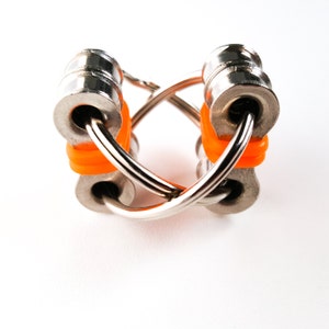 Think Link ™ Fidget Toy for Adults Children (multiple Colors), Quiet ...