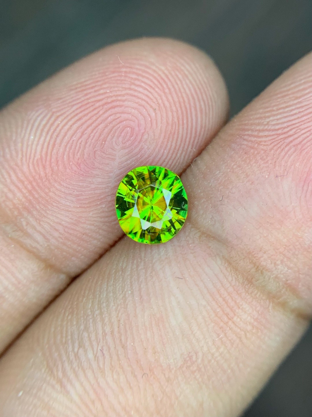 Fire Sphene Gemstone: 0.80 CT Round Cut Titanite, Himalayan Origin - Etsy