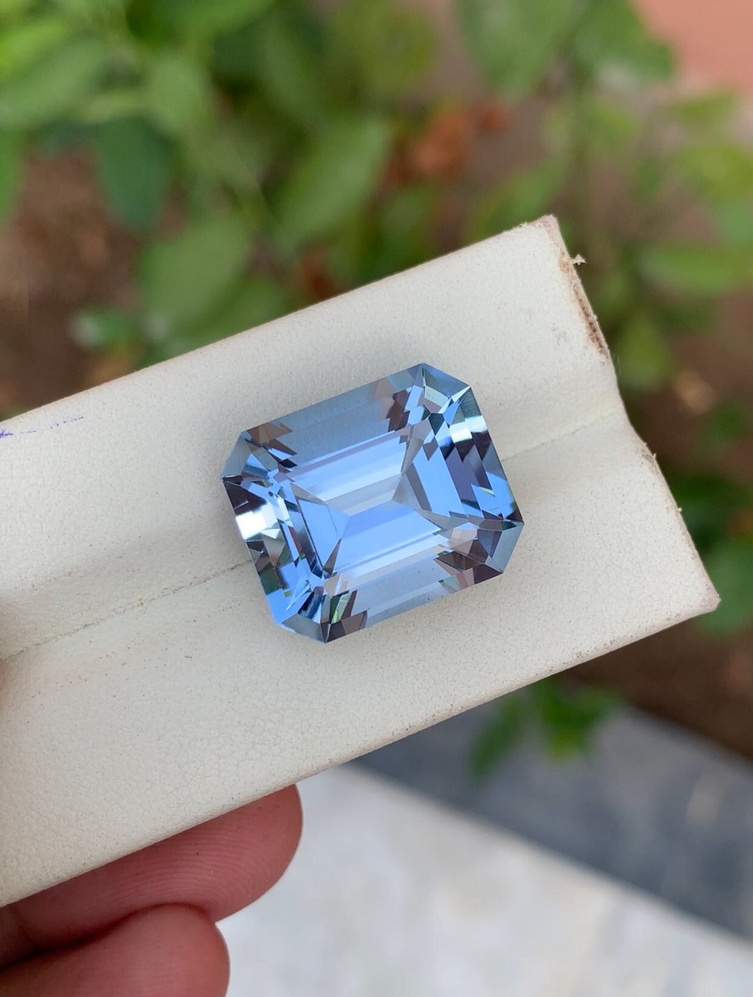 Santa Maria Aquamarine Gemstone: 23 Carat Emerald Cut Beryl - Etsy