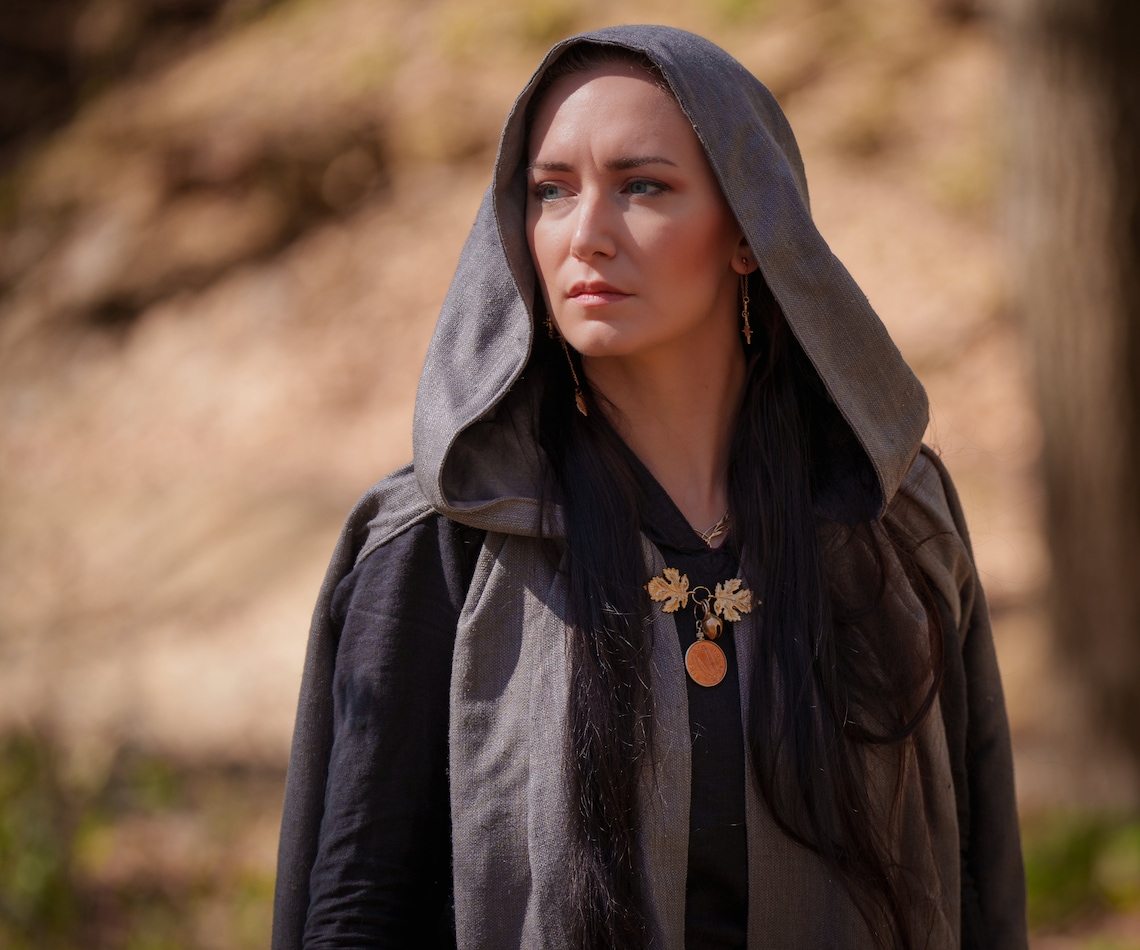 Sylvan Grey Silk Elven Cloak - Etsy