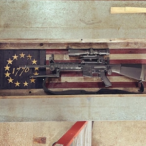 Rustic Flag Gun Rack, Reclaimed Wood Rustic Flag Shadow Box Gun Rack ...