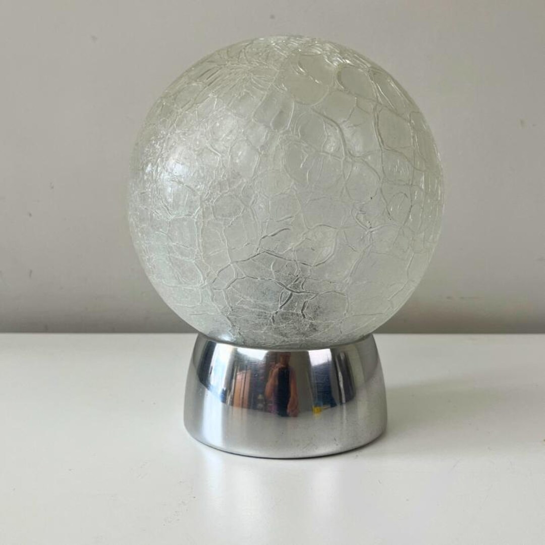 2x Vintage Table Lamp Crackle Glass Globe Lampshade and Chrome Base ...
