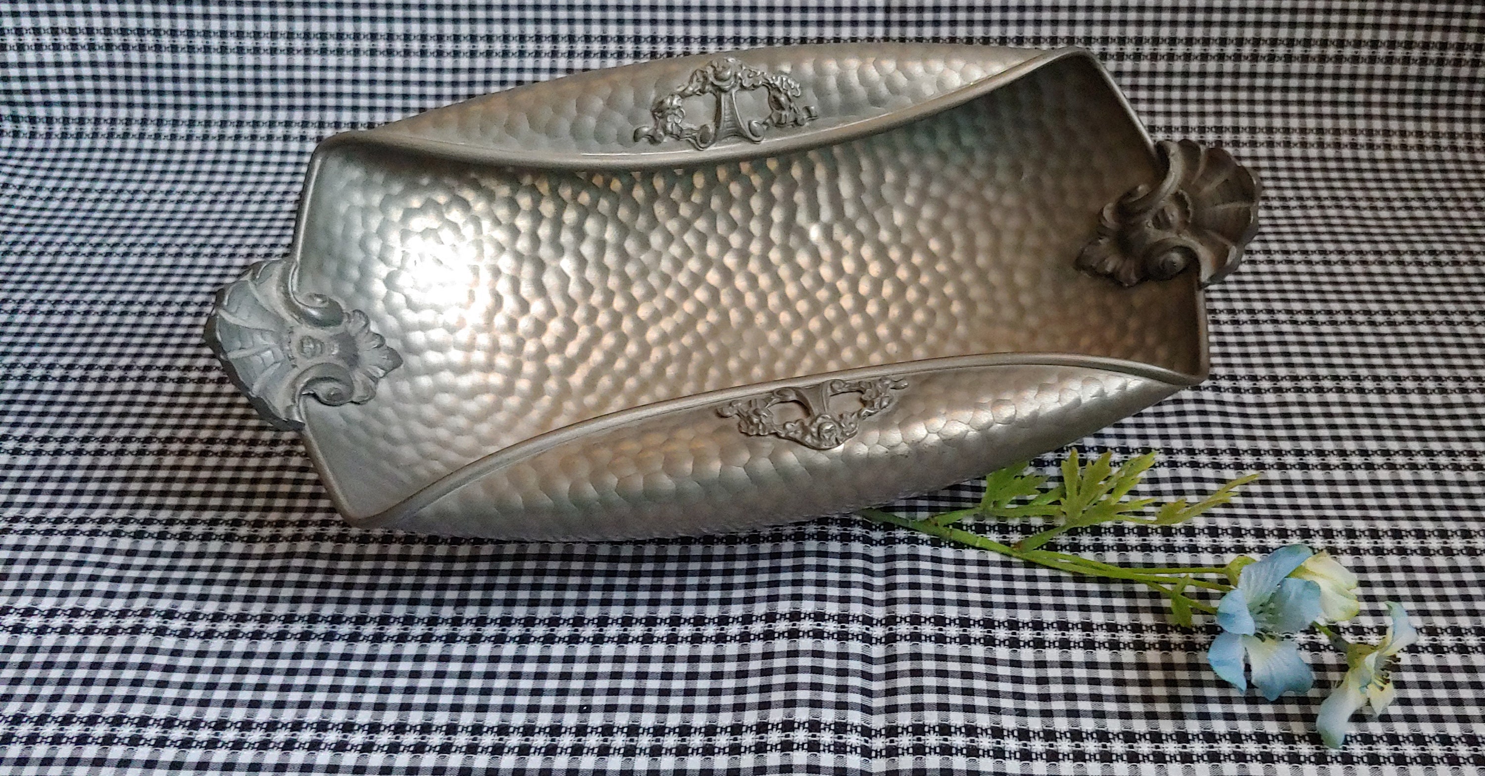 VINTAGE PEWTER POCKET TRAY - Etsy