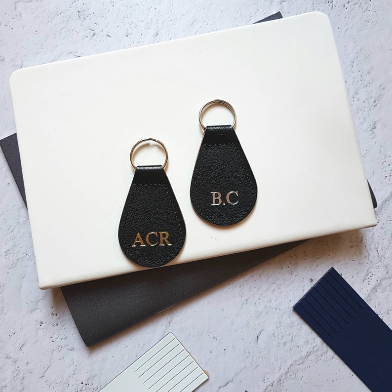 Personalised Leather Keyring Key Fob with Initials. Monogram | Etsy