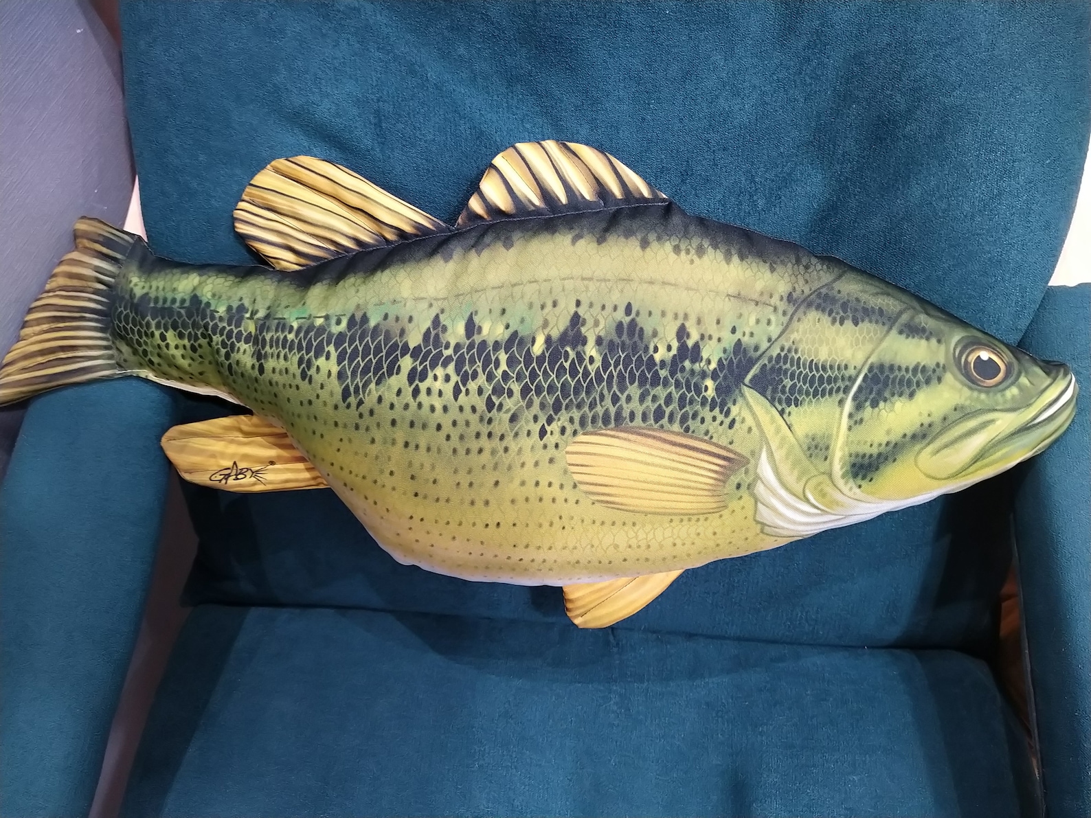 Fish Pillow Largemouth Bass (micropterus Salmoides) Neck Pillow Animal ...