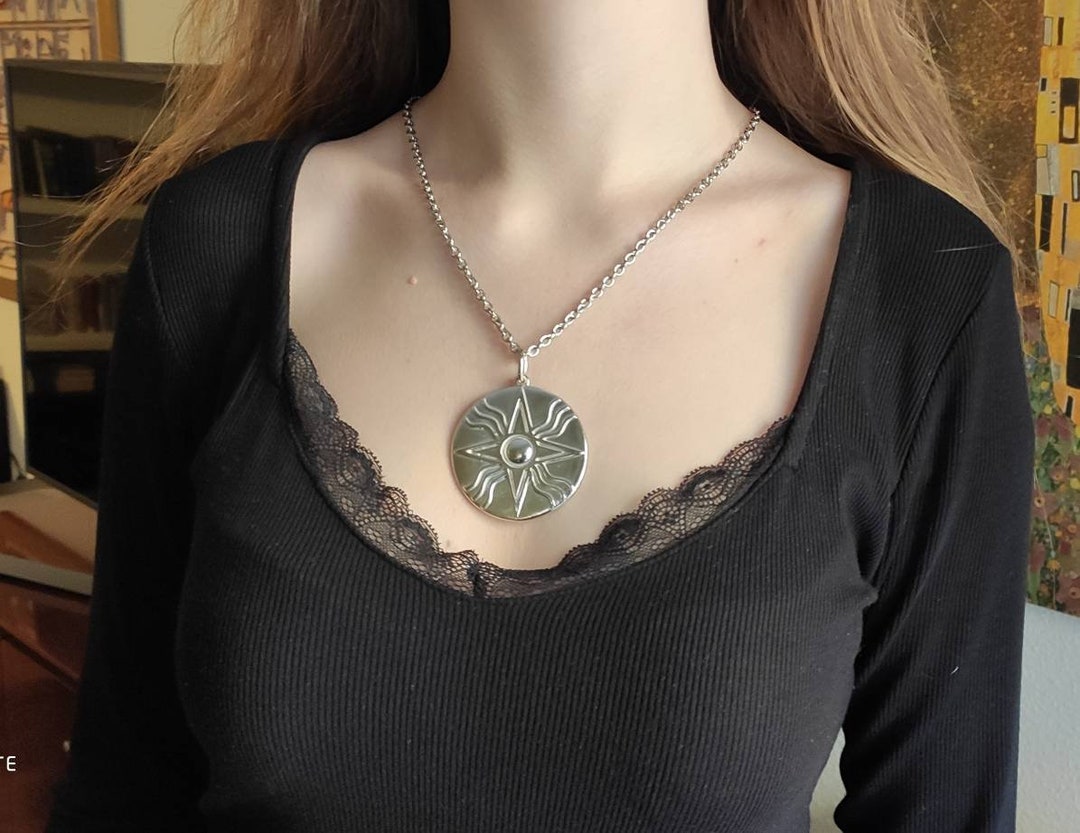 Sumerian Solar Disk Medallion. 5 Cm in Diameter. - Etsy UK