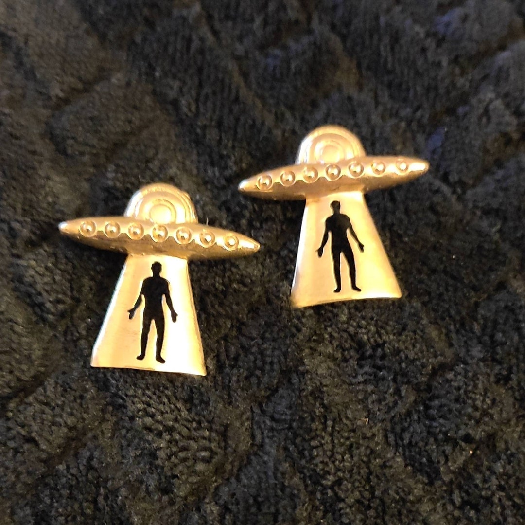 Alien Abduction Pin UFO Abduction. Gold-plated Brass Pin. Ancient ...