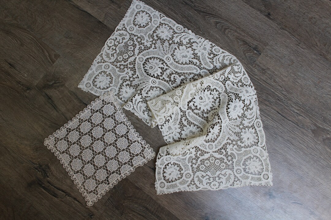 Set of 2 Crochet Doilies. Vintage Doily Set. Tablecloth. Crochet Lace ...