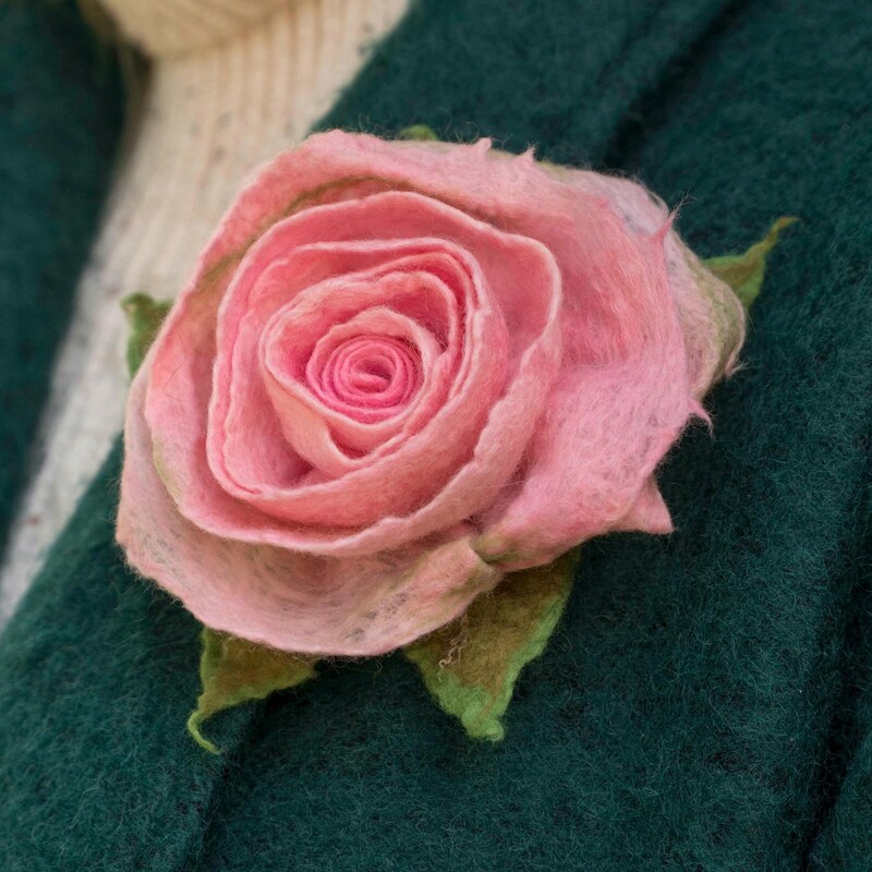 Flower Brooch - Etsy