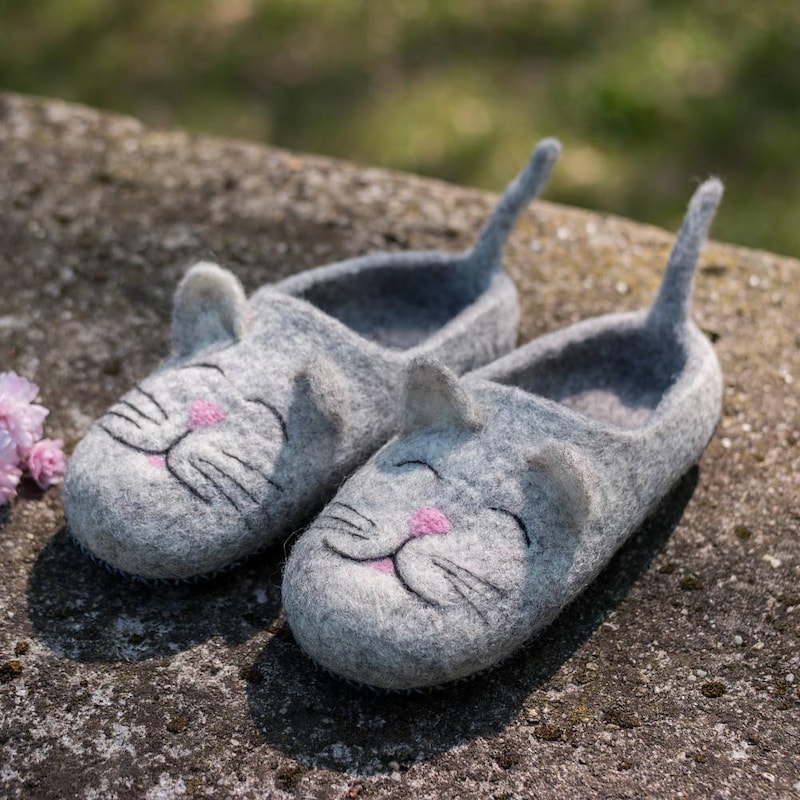 Cat Slippers - Etsy