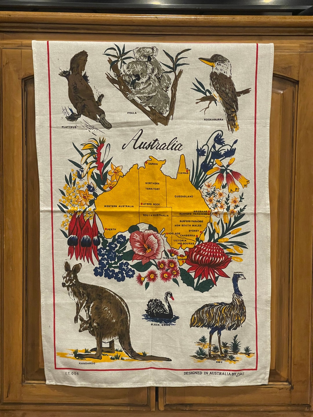 Vintage Linen Tea Towel, Map of Australia, Bright Indigenous Plants and ...