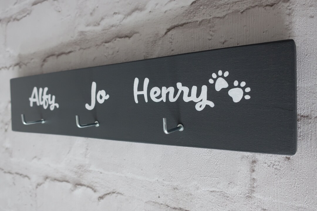 Personalised Family Key Holder - Custom Dog Lead Hanger, Personalised ...