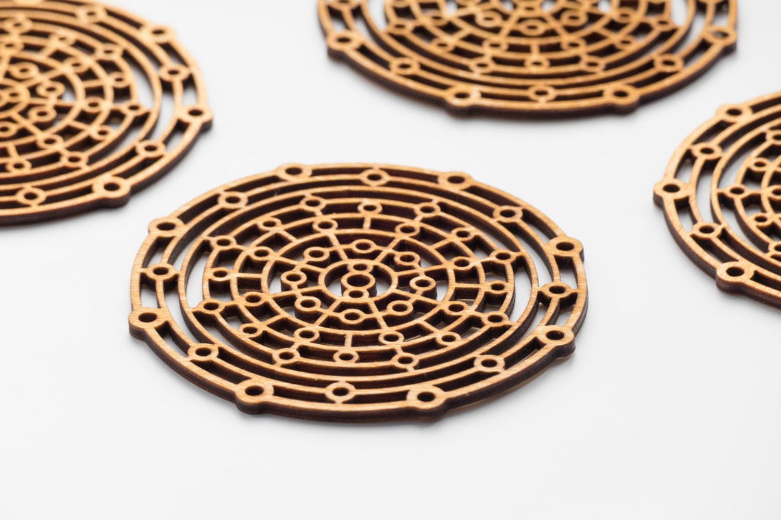 Round Warm Pine Wood Coasters Maze Pattern Various Set | Etsy