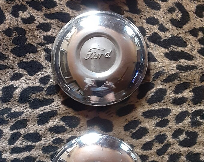 Vintage Genine Ford Mini Hubcaps 4 1/4 Inch Wide Pedal Car Hubcaps ...