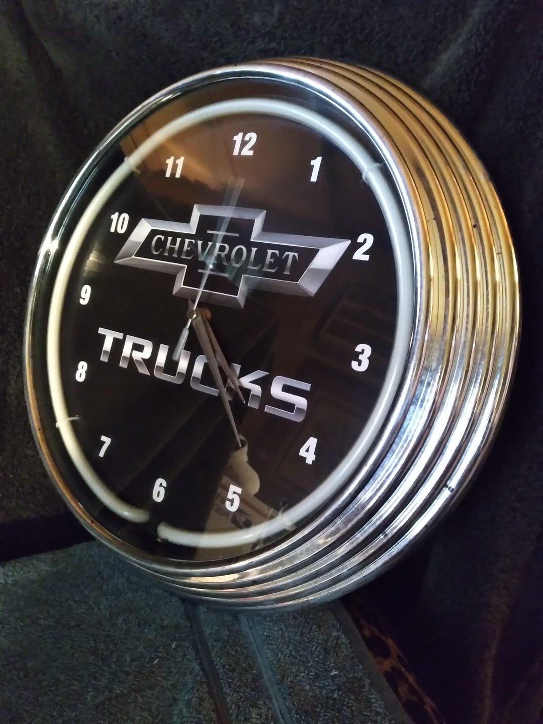 Vintage Chevrolet Trucks Hanging Neon Wall Clock Garage Decor Man Cave ...