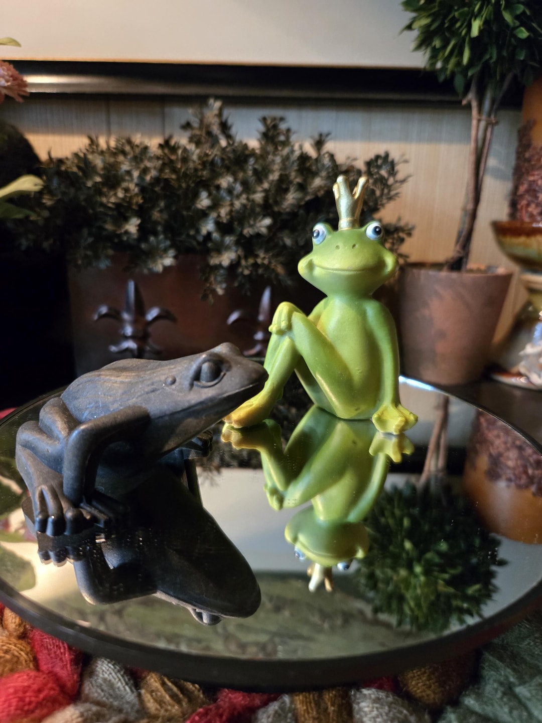 Pair Resin Frog Figurines Statues Frog Trinkets Ceramic Art Frog With ...