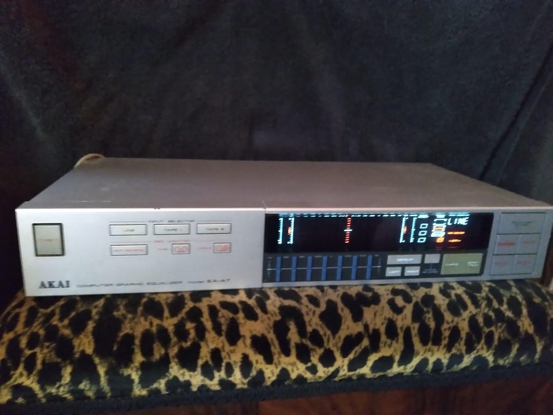 Akai EA-A7 Computer Graphic Equalizer (silver) - Made in Japan - Great ...