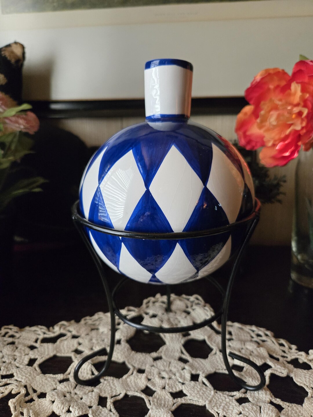Harlequin Hand-painted Single- Stem Ceramic Bud Vase With Stand Vintage ...