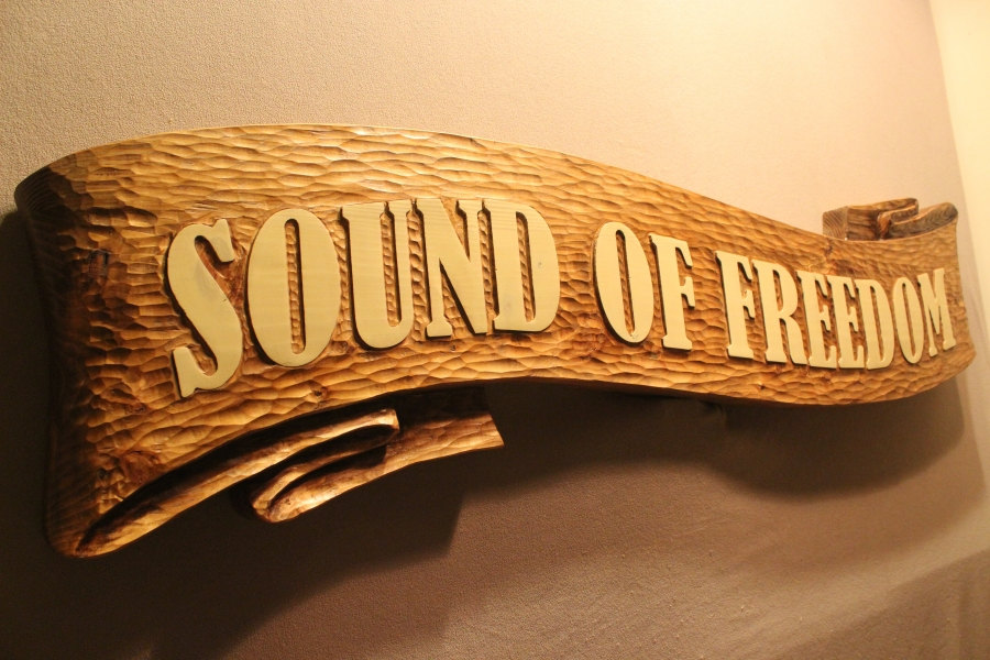 PERSONALIZED BANNER SIGNS | Custom Wood Signs | Hand Carved Signs ...