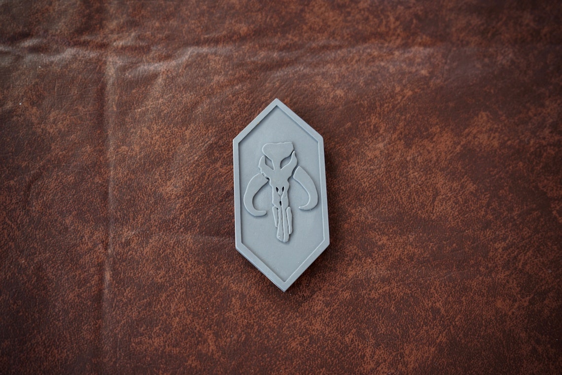 Resin Cast Mandalorian Chest Diamond Iron Heart Mythosaur | Etsy