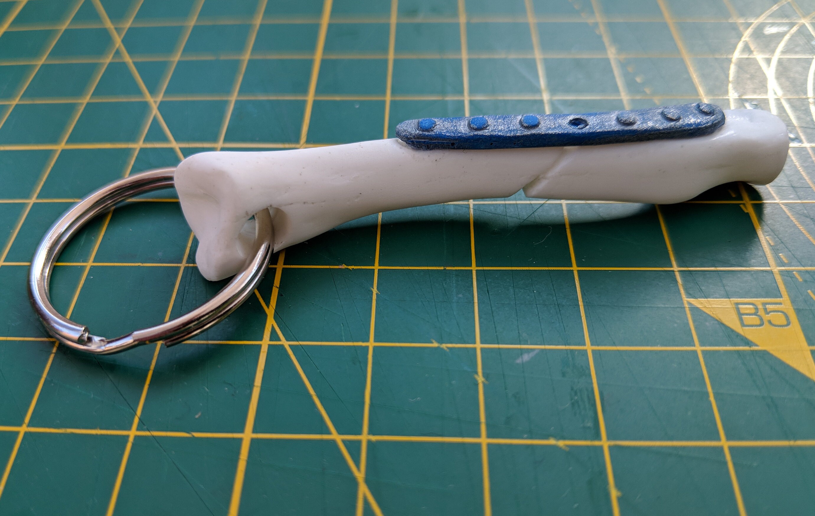 Anatomical clavicle fracture plate key ring keychain | Etsy