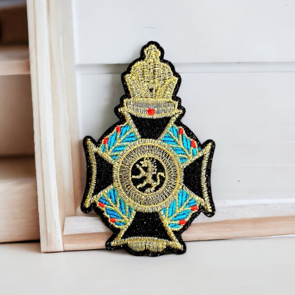 Embroidered Coat of Arms Patch - Etsy