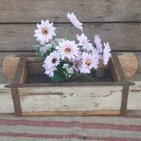 Wood Window Box - Etsy