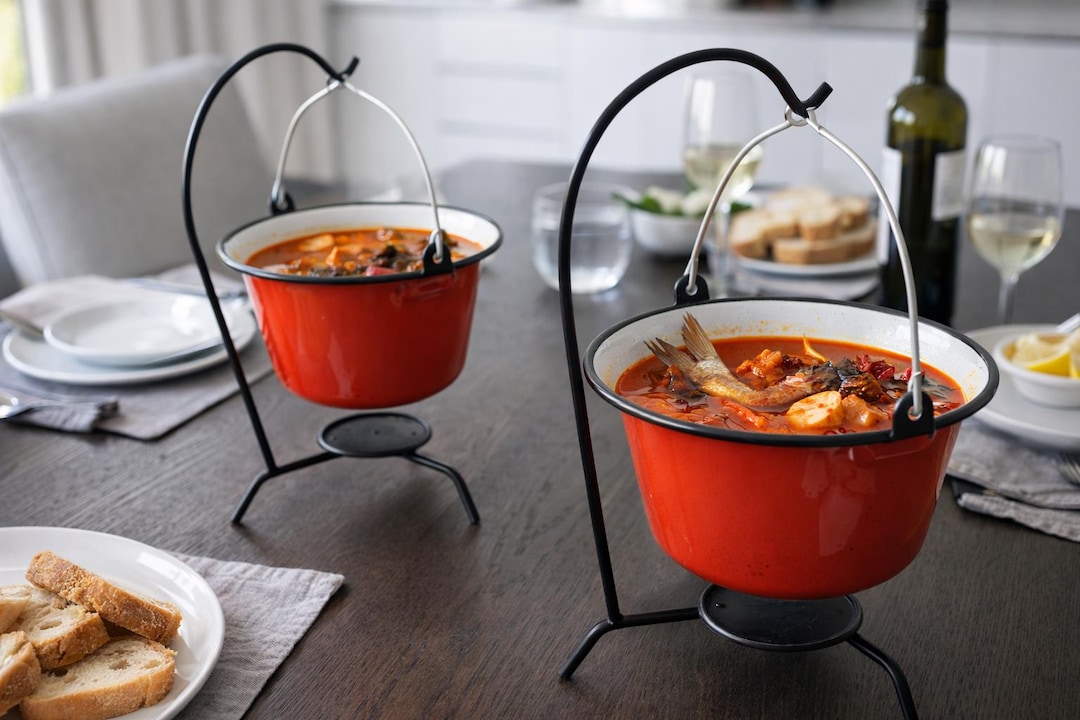 Mini Hanging Cauldron Serving Pot, Enamel Camping Kettle, Rustic Table ...