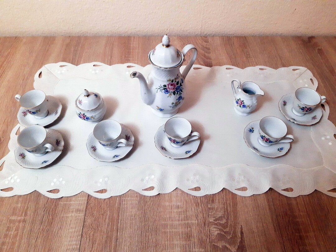 Vintage Set of 17 Bavaria Eschenbach Porcelain Germany China Golden ...