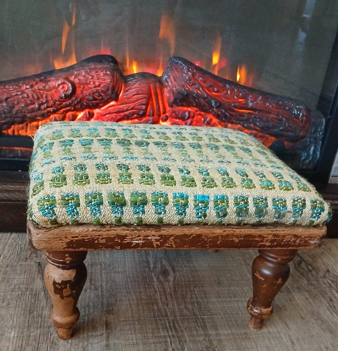 Adorable Primitive Well Loved Teeny Tiny Foot Stool - Etsy