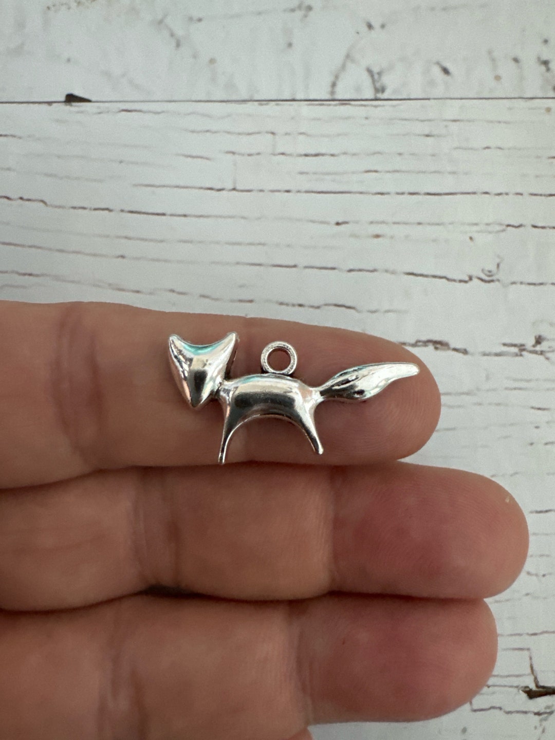 Antique Silver Fox Charm: 2D Zinc Alloy Animal Pendant (15x28mm) - Etsy
