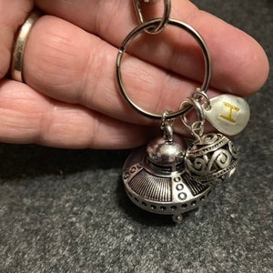 Spaceship Keychain, Out of Space Jewelry, Interstellar, UFO Keychain ...